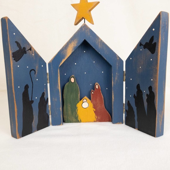 unbranded | Holiday | Vintage Folding Handpainted Wood Christmas ...